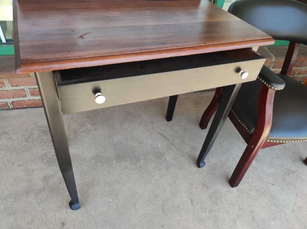 Two Tone Painted Side Table | Roth & Brader Furniture