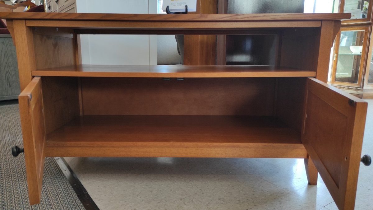 Shaker Style Tv Stand | Roth & Brader Furniture