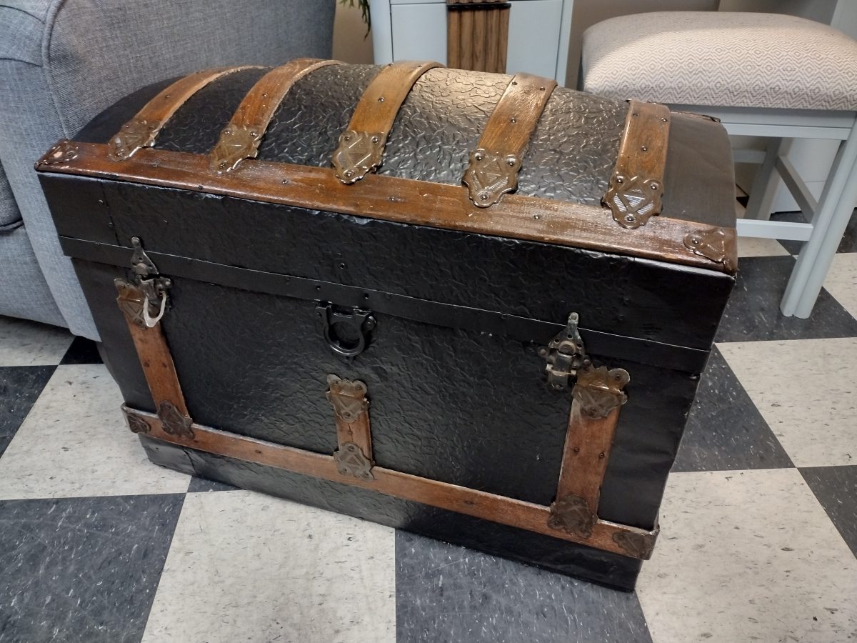 Painted Black Steamer Trunk | Roth & Brader Furniture