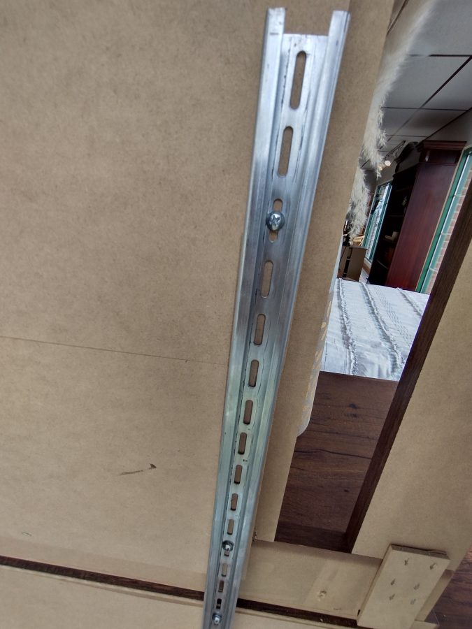Mirror Support Rail Set | Roth & Brader Furniture
