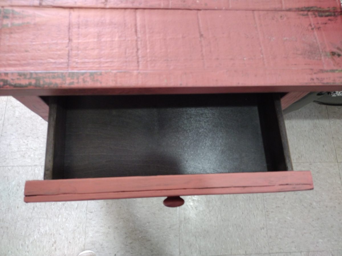 Rustic Red End Table W Drawer | Roth & Brader Furniture