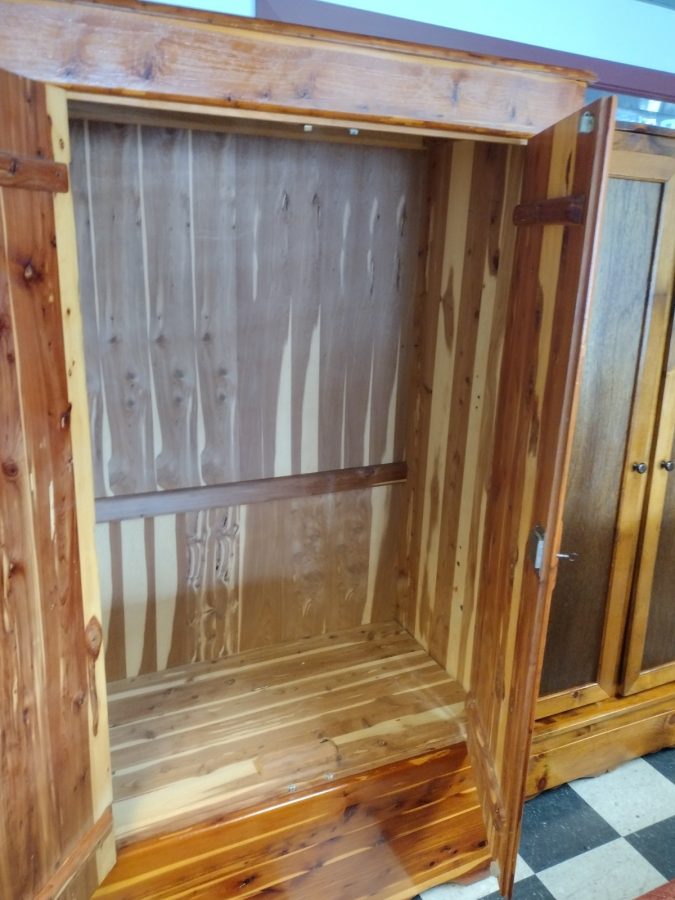 Cedar Wardrobe | Roth & Brader Furniture