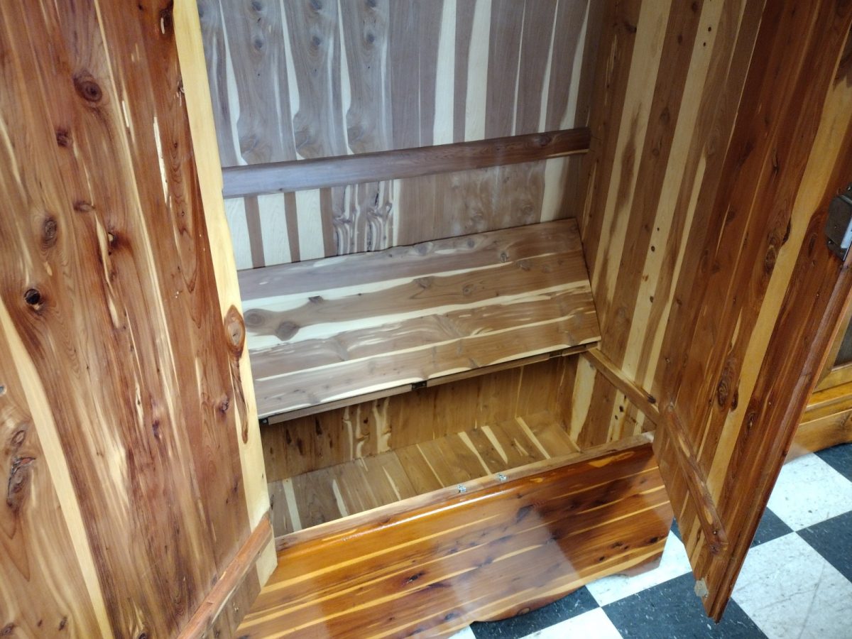 Cedar Wardrobe | Roth & Brader Furniture