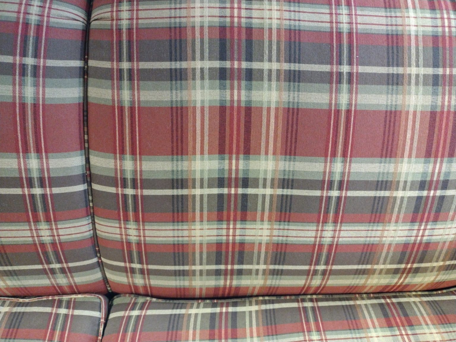Country Plaid Sofa | Roth & Brader Furniture