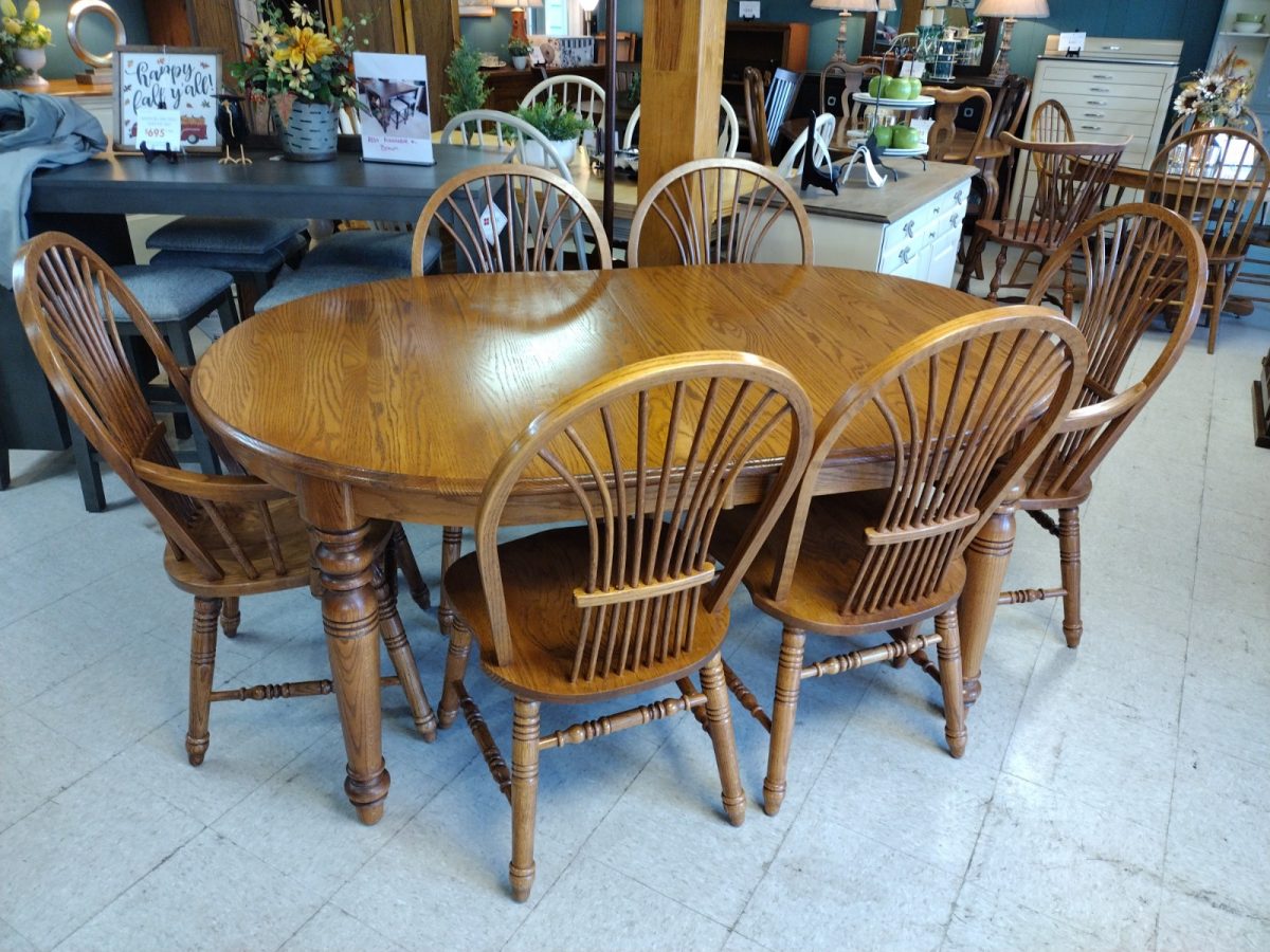 Real Wood! Oak Table with 6 Chairs and 2 Boards | Roth & Brader Furniture