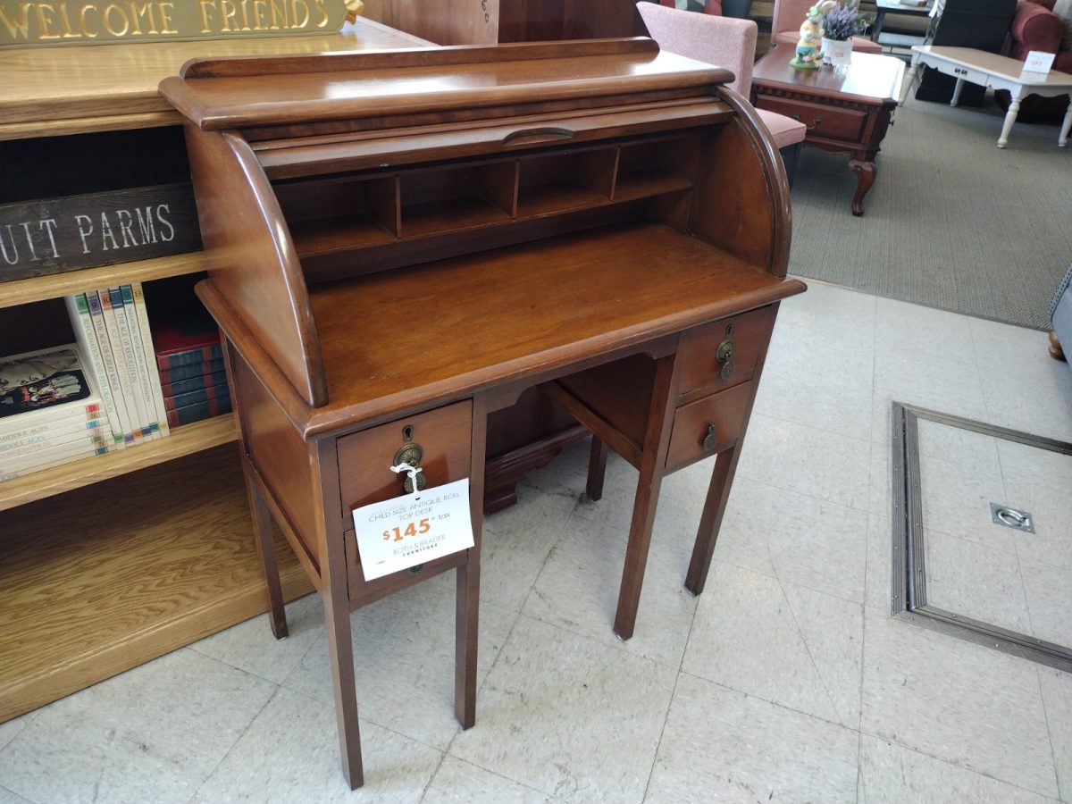 Child's Roll Top Desk | Roth & Brader Furniture