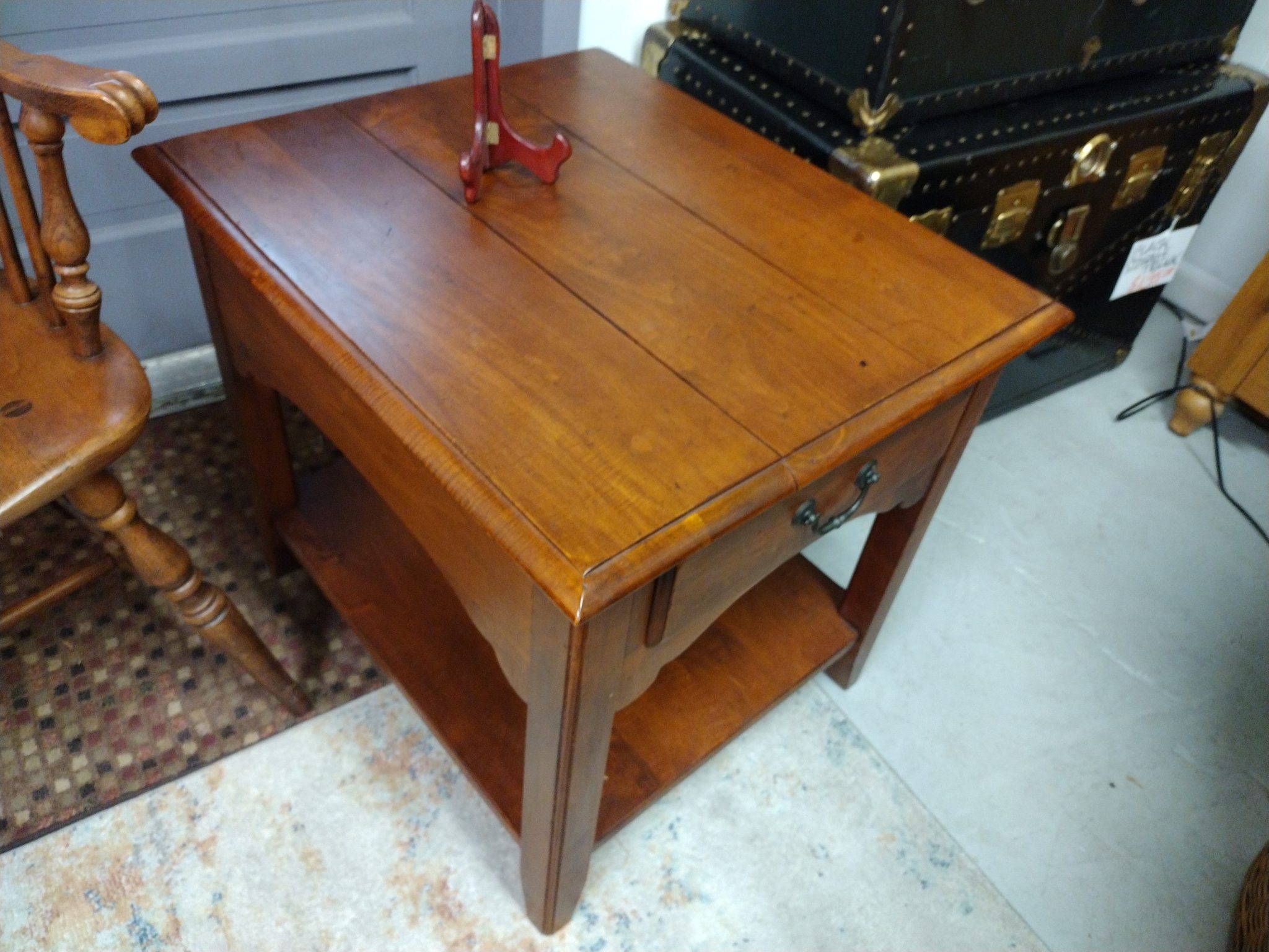 Ethan Allen End Table | Roth & Brader Furniture