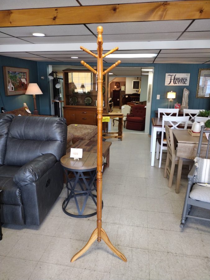 Oak Clothes Tree | Roth & Brader Furniture