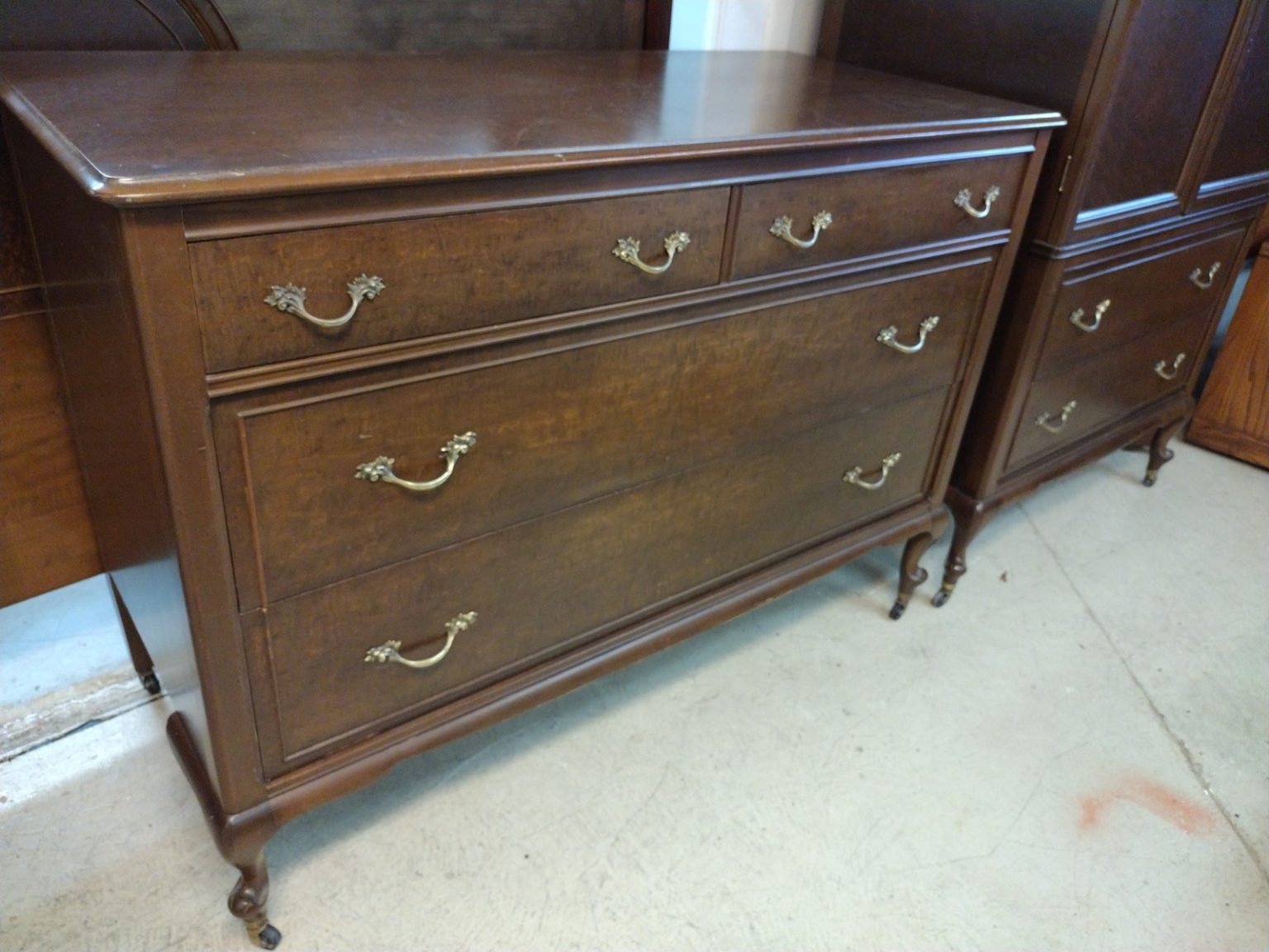 Antique Bird's Eye Maple Bedroom Set | Roth & Brader Furniture