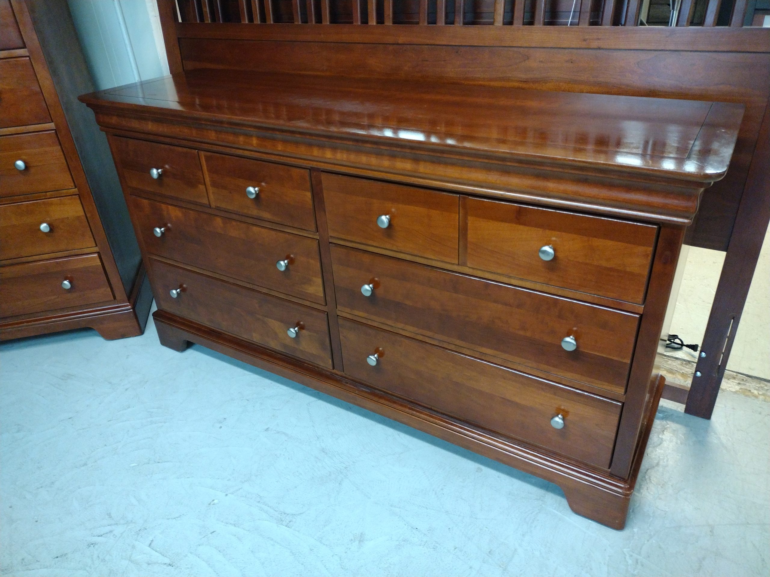 Cherry Finish King Bedroom Set | Roth & Brader Furniture
