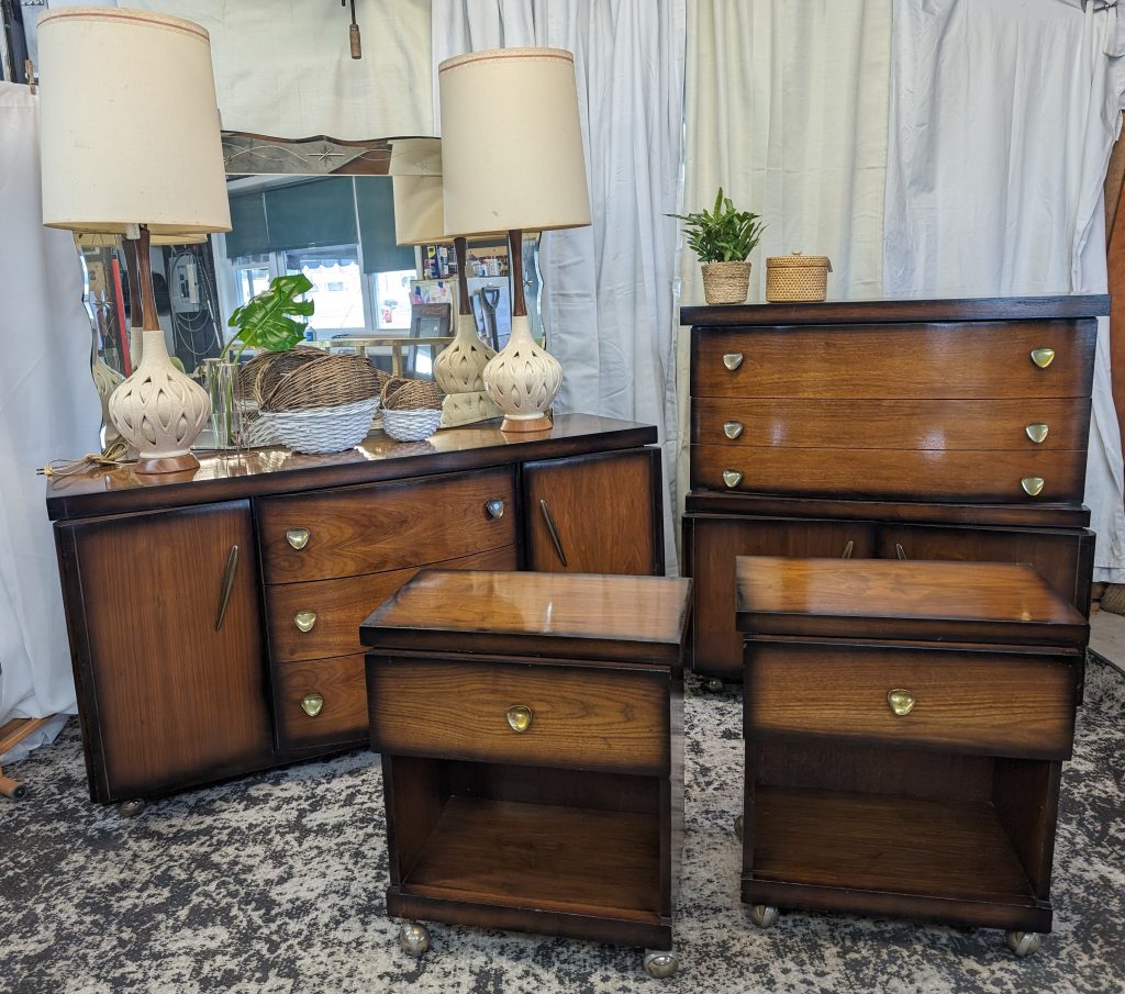 MCM Bedroom Suite | Roth & Brader Furniture