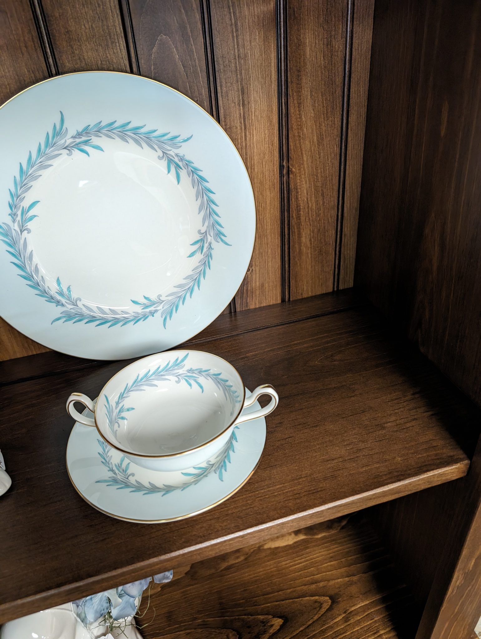 Real Wood! Walnut Stain Display w Storage | Roth & Brader Furniture