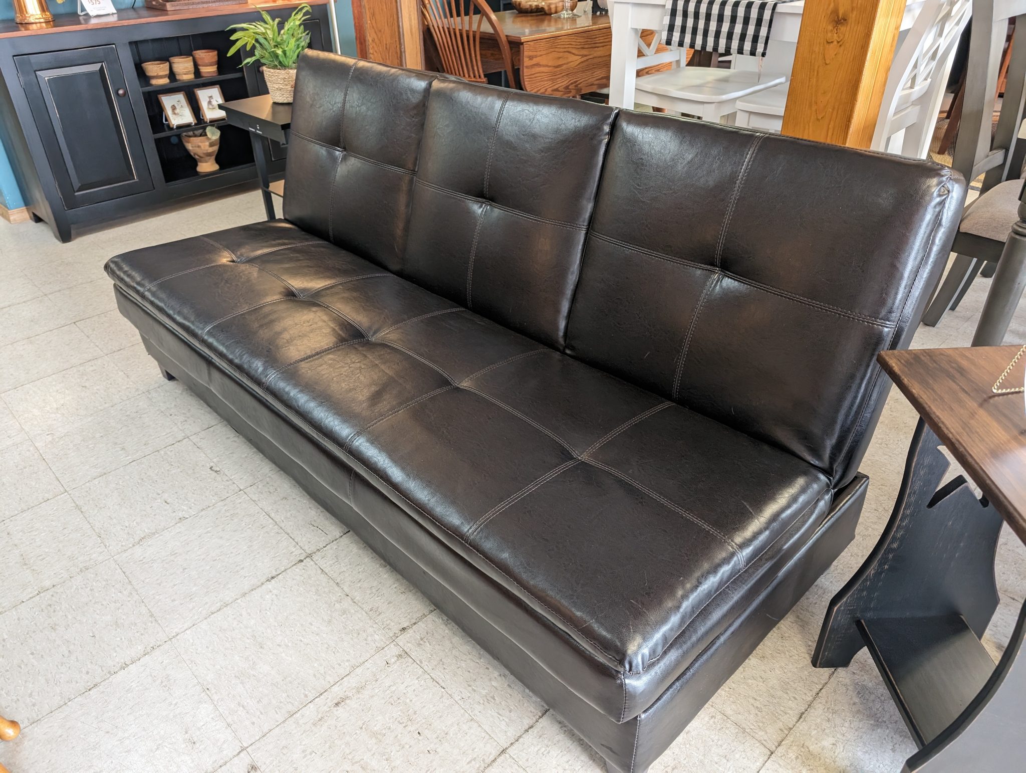 Black Vinyl Lay Flat Sleeper | Roth & Brader Furniture