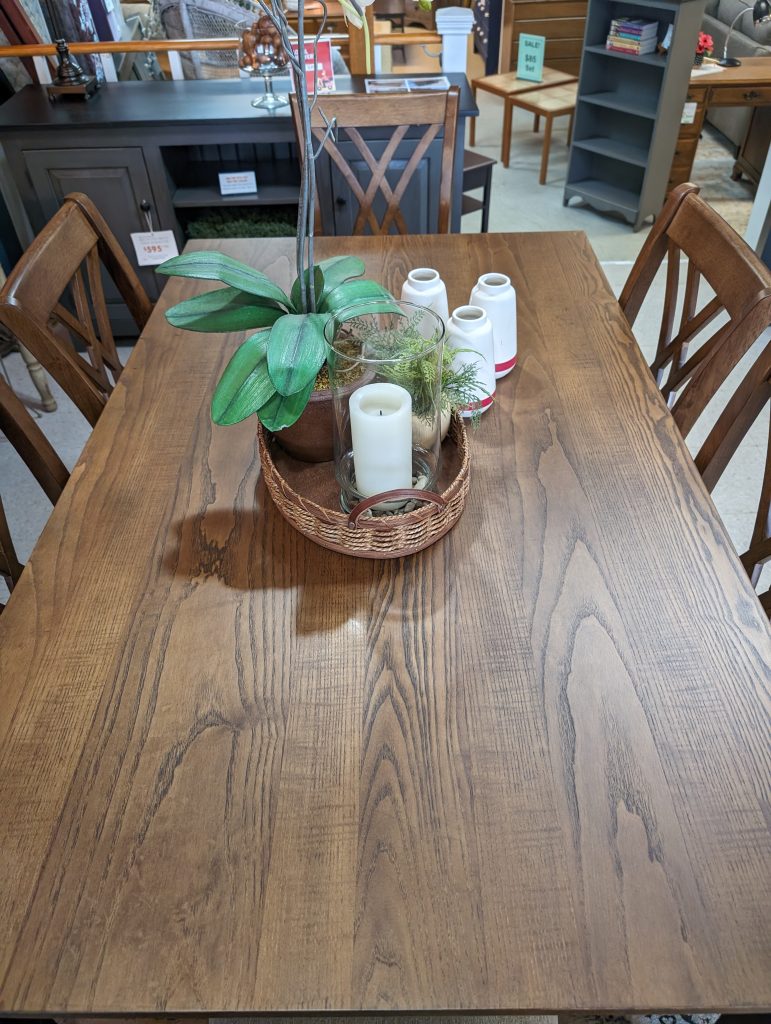 Warm Oak Finish Table with 6 Chairs | Roth & Brader Furniture