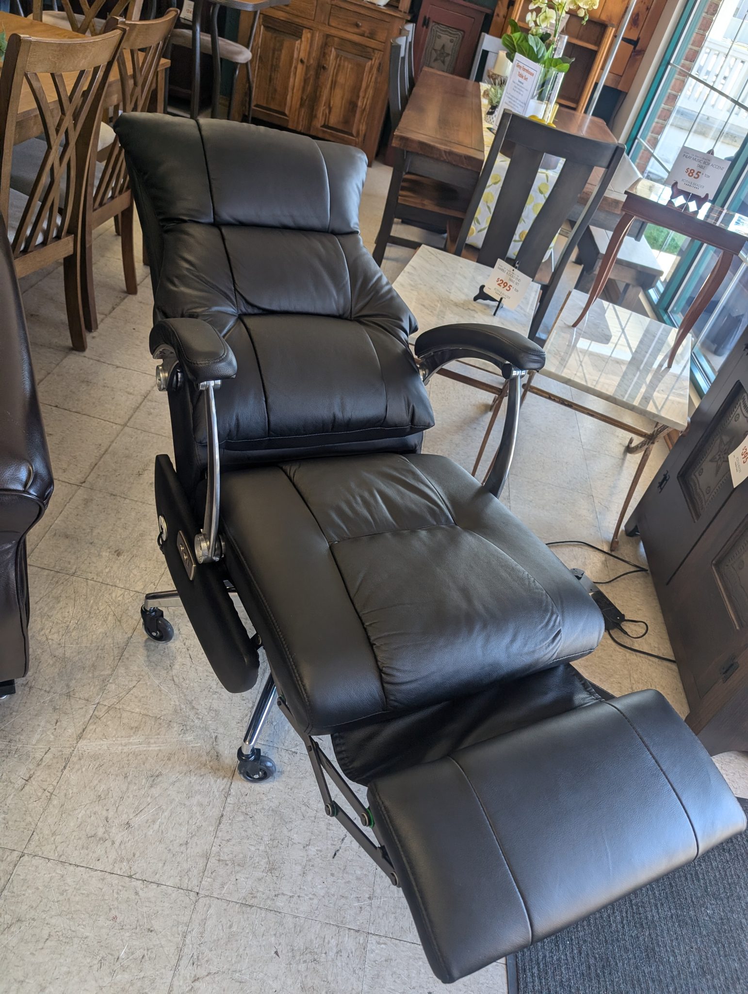 Reclining Electric Office Chair | Roth & Brader Furniture